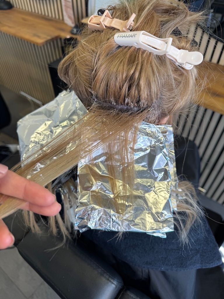 Von Strähnen bis Balayage – Haarfärbetechniken im Überblick